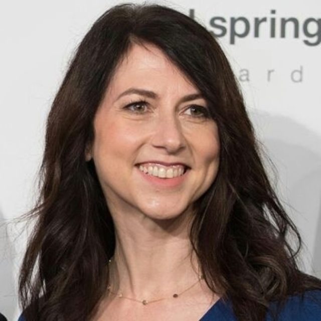 MacKenzie Scott: Αποκάλυψε δωρεές ύψους 1,7 δισ. δολαρίων μετά το ...