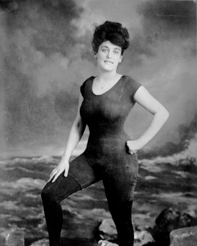 Annette Kellerman: Η ιστορία πίσω από τη «γοργόνα εκατομμυρίων» της ...