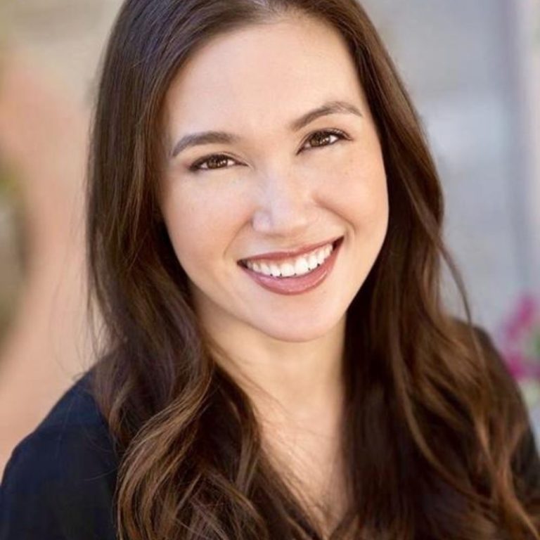 «Όταν το κατεστημένο δε σε ικανοποιεί, τάραξέ το»: Η ιστορία της Lela ...